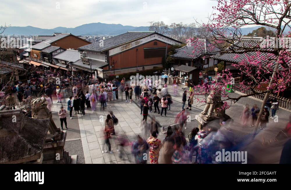 Kiyomizu dera temple people Stock Videos & Footage - HD and 4K Video ...