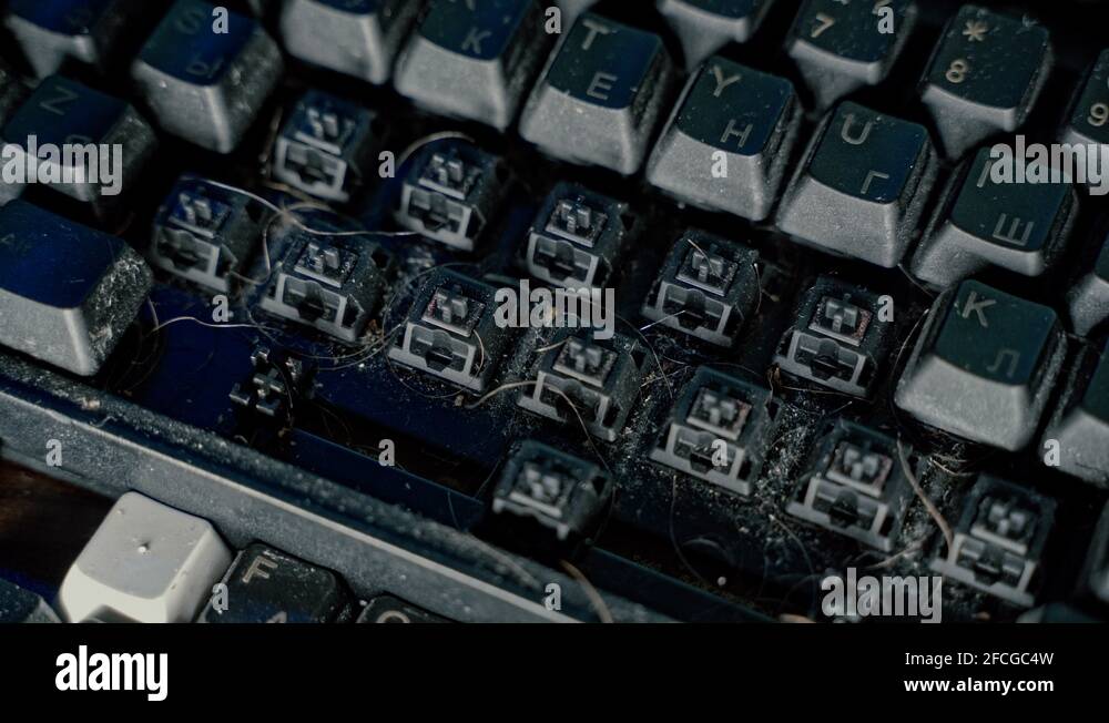 Mechanical keys Stock Videos & Footage - HD and 4K Video Clips - Alamy