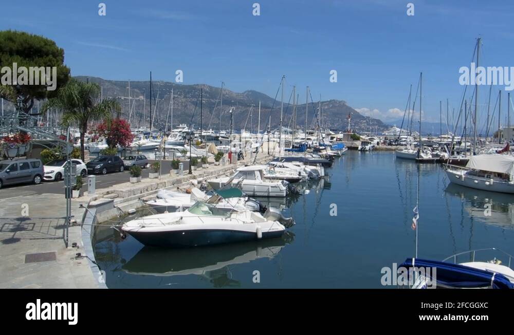 Cap ferrat boats Stock Videos & Footage - HD and 4K Video Clips - Alamy