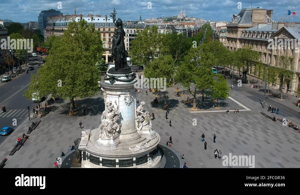 Place de la republique paris aerial Stock Videos & Footage - HD and 4K ...