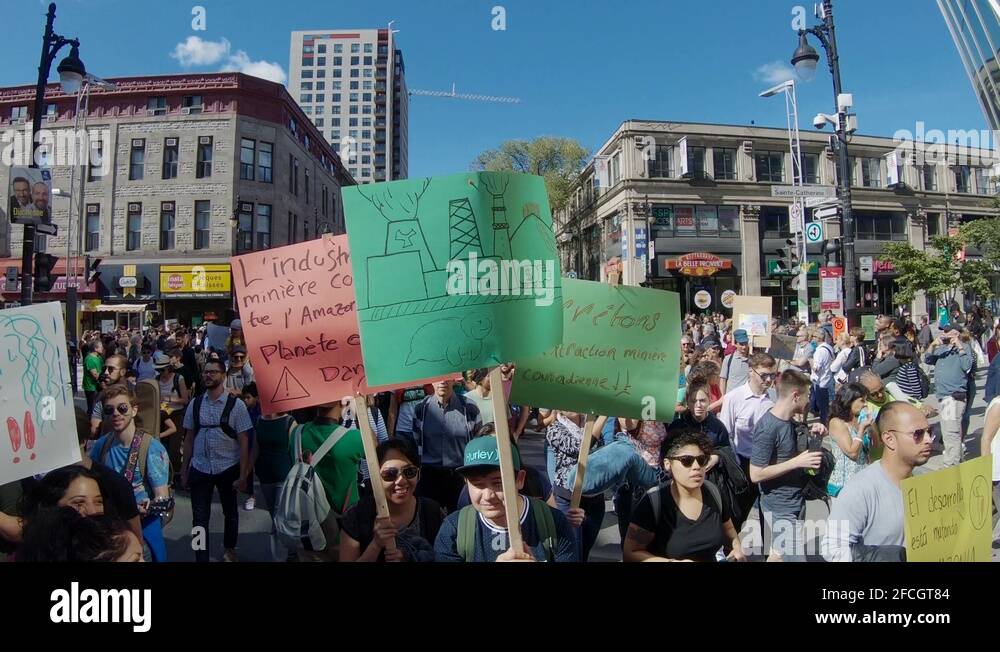 Marching crowd Stock Videos & Footage - HD and 4K Video Clips - Alamy