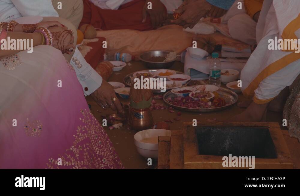 Traditional eating india Stock Videos & Footage - HD and 4K Video Clips ...