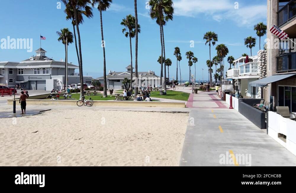 Beach front houses newport beach Stock Videos & Footage - HD and 4K ...