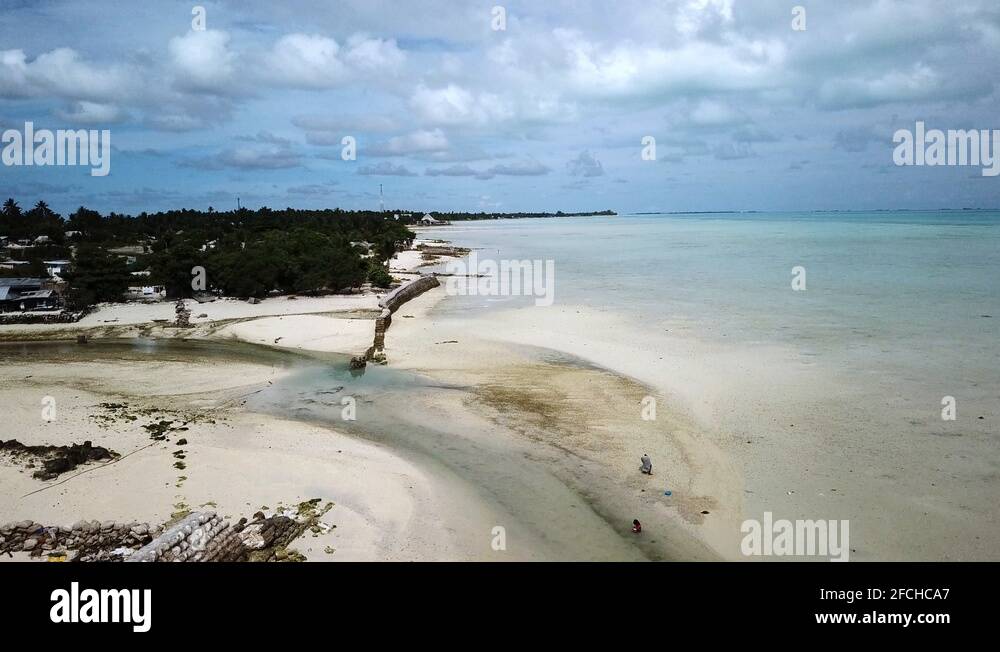Tarawa beach Stock Videos & Footage - HD and 4K Video Clips - Alamy