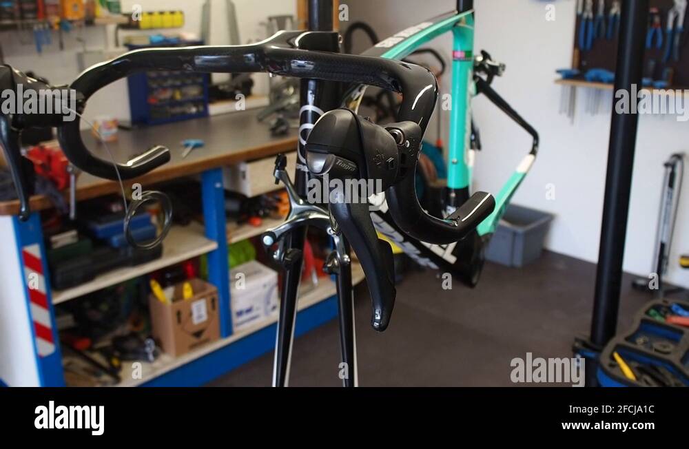 Cycling workshop Stock Videos & Footage - HD and 4K Video Clips - Alamy