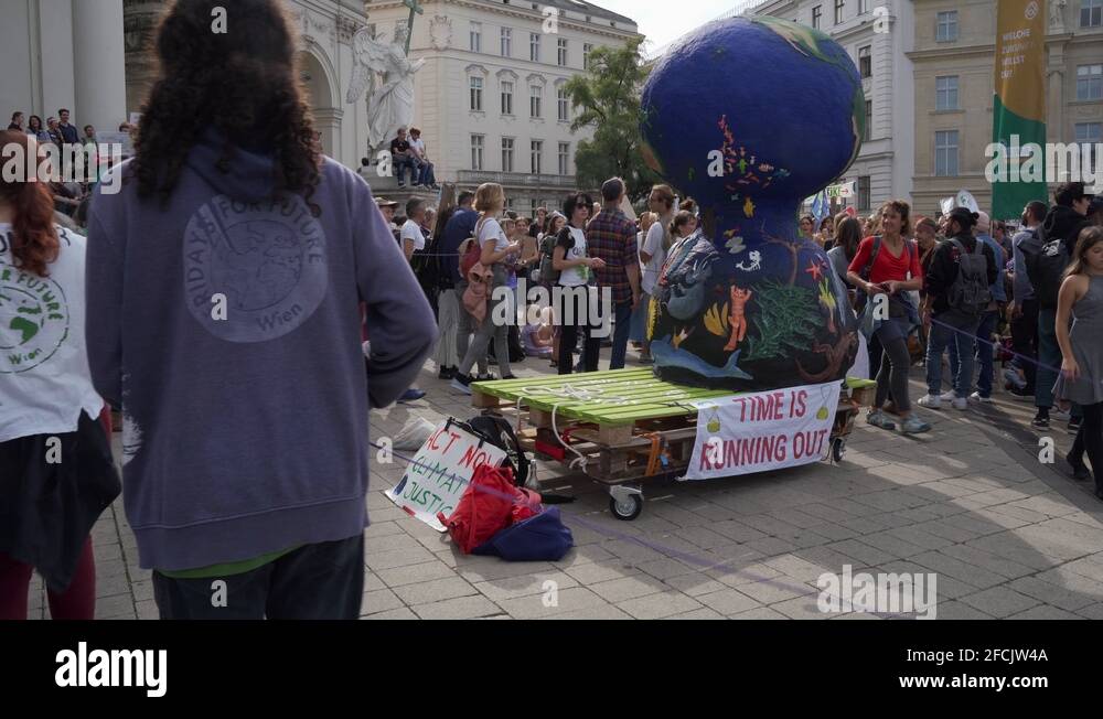 Climate protesters Stock Videos & Footage - HD and 4K Video Clips - Alamy