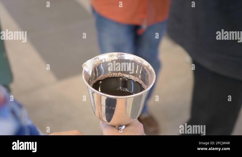 Last supper chalice Stock Videos & Footage - HD and 4K Video Clips - Alamy