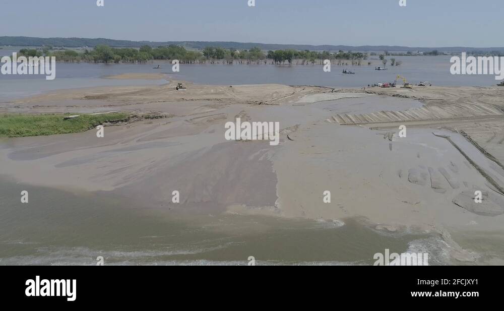 Levee construction Stock Videos & Footage - HD and 4K Video Clips - Alamy