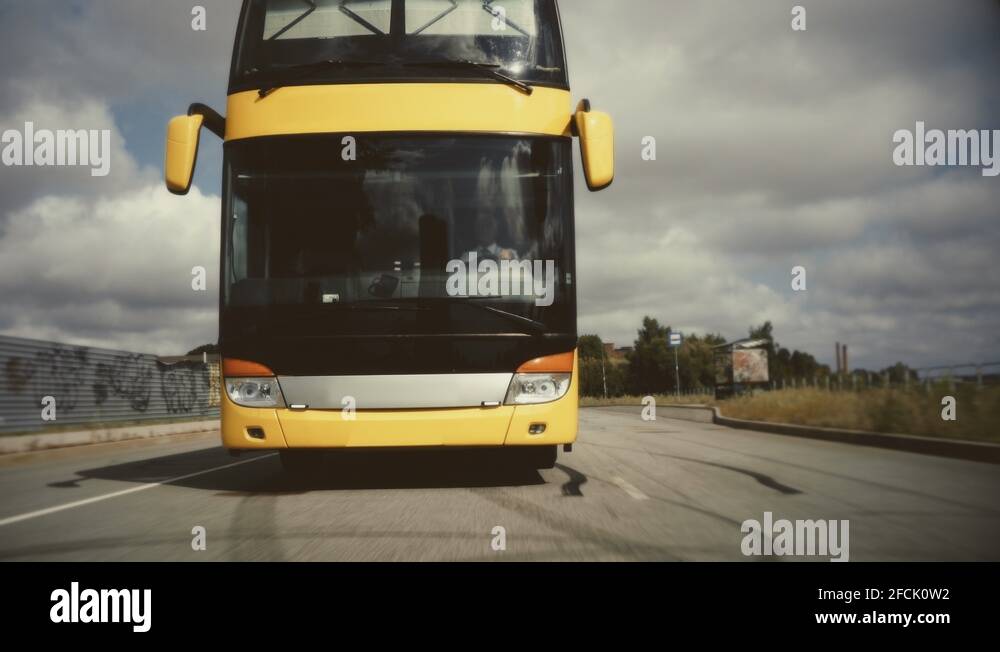 Frontal bus Stock Videos & Footage - HD and 4K Video Clips - Alamy