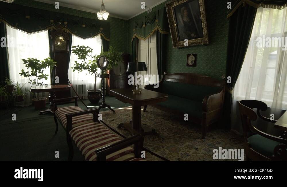 Parlor sitting room Stock Videos & Footage - HD and 4K Video Clips - Alamy