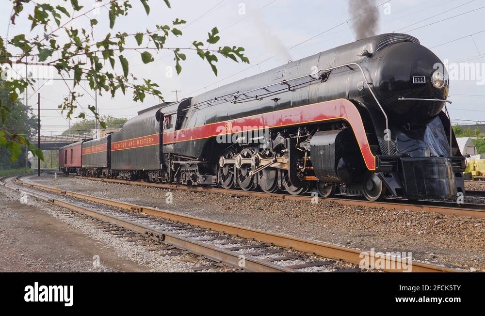 611 steam locomotive Stock Videos & Footage - HD and 4K Video Clips - Alamy