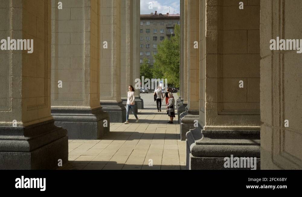 Walking columns Stock Videos & Footage - HD and 4K Video Clips - Alamy