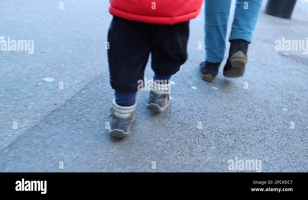 Walking child feet Stock Videos & Footage - HD and 4K Video Clips - Alamy