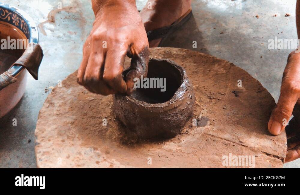Indonesian pottery Stock Videos & Footage - HD and 4K Video Clips - Alamy
