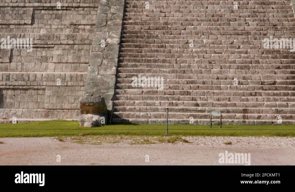 Aztec temple pyramid Stock Videos & Footage - HD and 4K Video Clips - Alamy