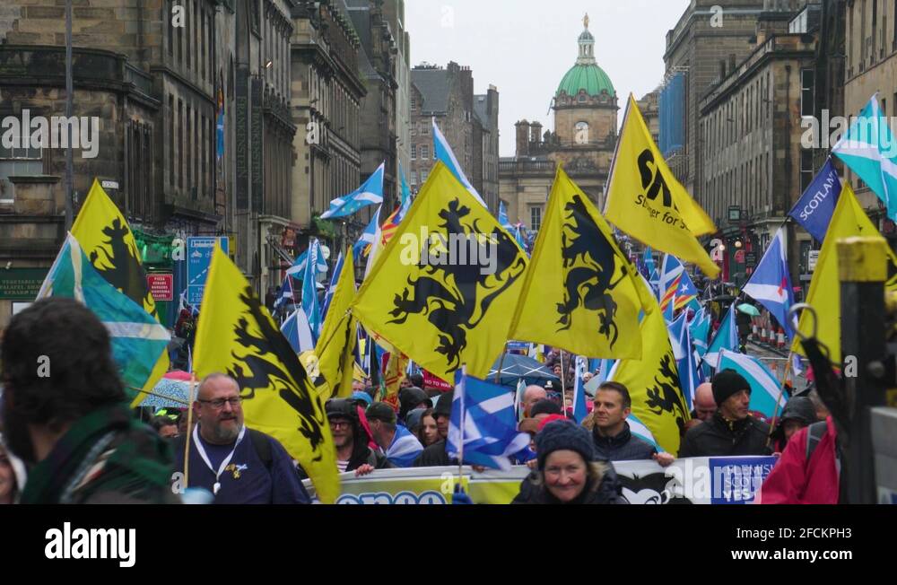 Yellow scottish flag Stock Videos & Footage - HD and 4K Video Clips - Alamy