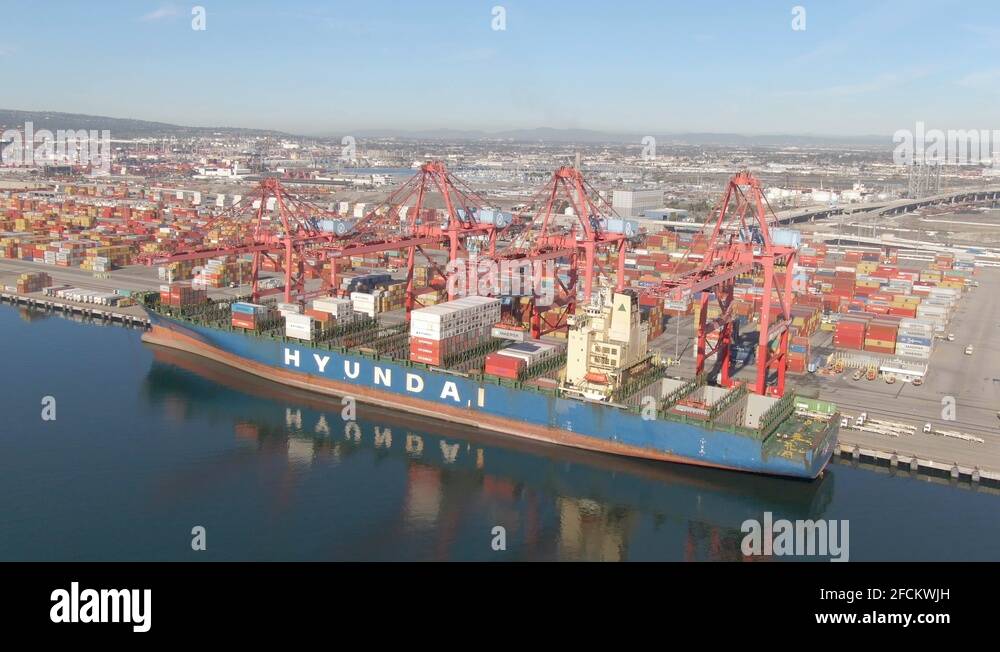 Hyundai shipping containers Stock Videos & Footage - HD and 4K Video ...