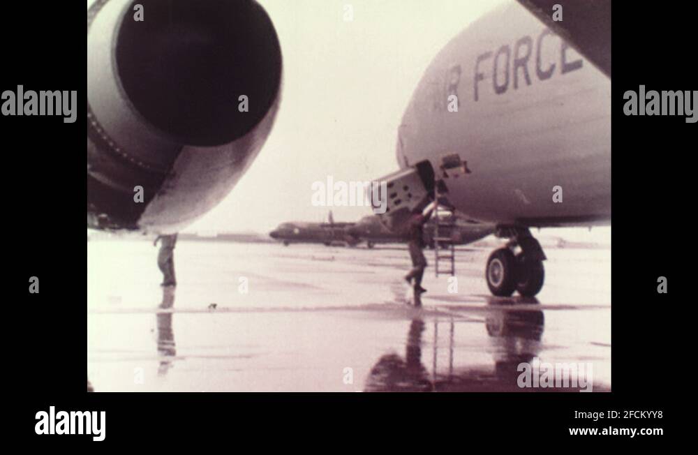 Working of jet engine Stock Videos & Footage - HD and 4K Video Clips ...