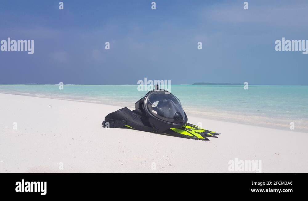 Diving fins in sand Stock Videos & Footage - HD and 4K Video Clips - Alamy