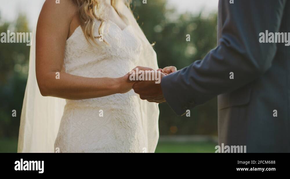 Vows hands Stock Videos & Footage - HD and 4K Video Clips - Alamy