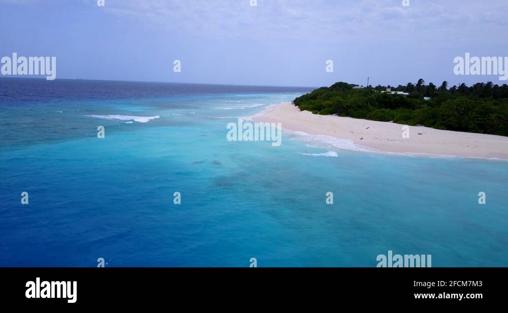 Sea light maldives Stock Videos & Footage - HD and 4K Video Clips - Alamy