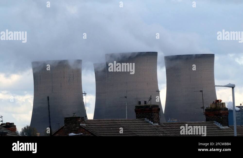 Gas turbine stacks Stock Videos & Footage - HD and 4K Video Clips - Alamy