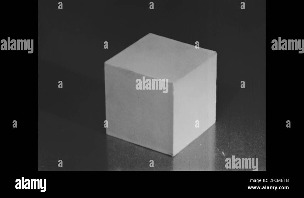 Sponge cube Stock Videos & Footage - HD and 4K Video Clips - Alamy