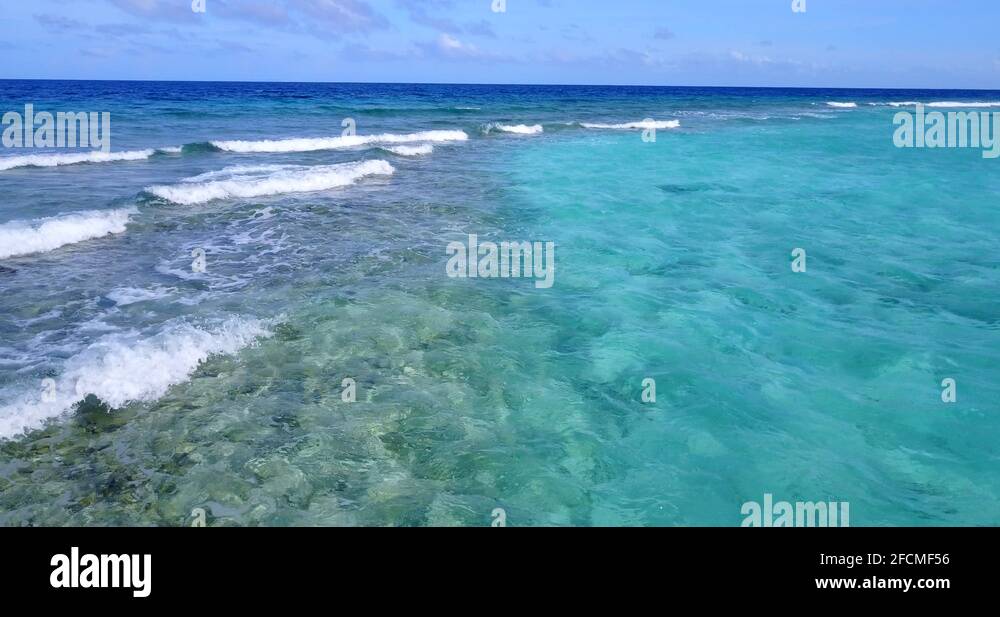 simultaneous waves of philippine sea Stock Video Footage - Alamy
