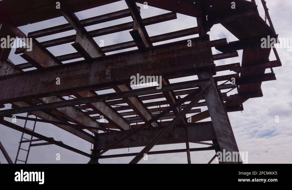 Empty water tower Stock Videos & Footage - HD and 4K Video Clips - Alamy