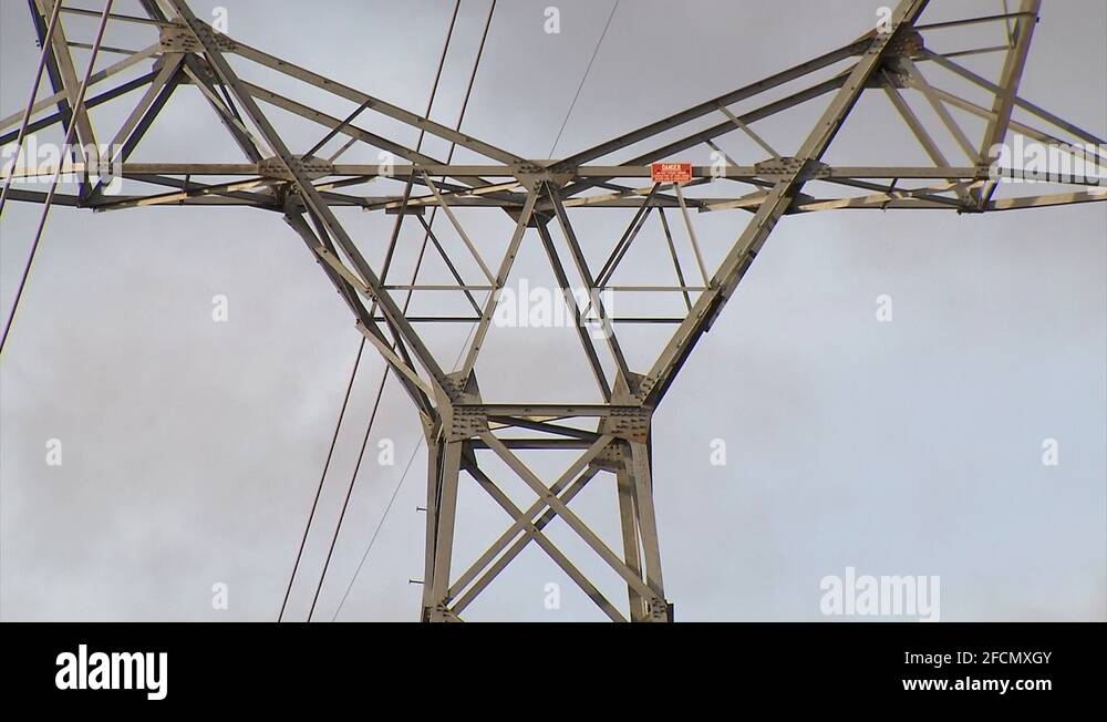 Overhead line wire Stock Videos & Footage - HD and 4K Video Clips - Alamy