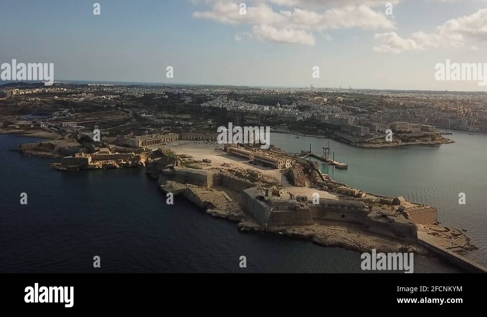Fort rinella malta Stock Videos & Footage - HD and 4K Video Clips - Alamy