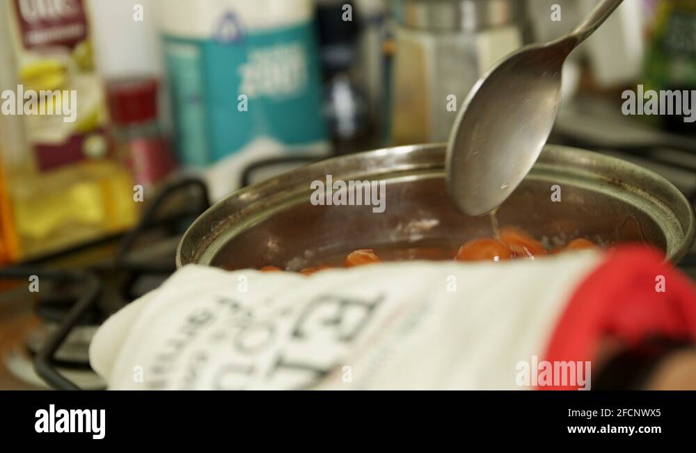 Elderly lady cooking Stock Videos & Footage - HD and 4K Video Clips - Alamy