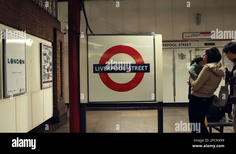 Tfl rail logo Stock Videos & Footage - HD and 4K Video Clips - Alamy