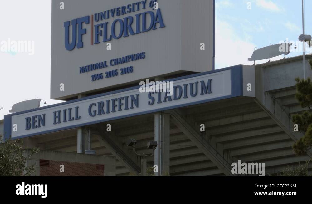 Uf football stadium Stock Videos & Footage - HD and 4K Video Clips - Alamy