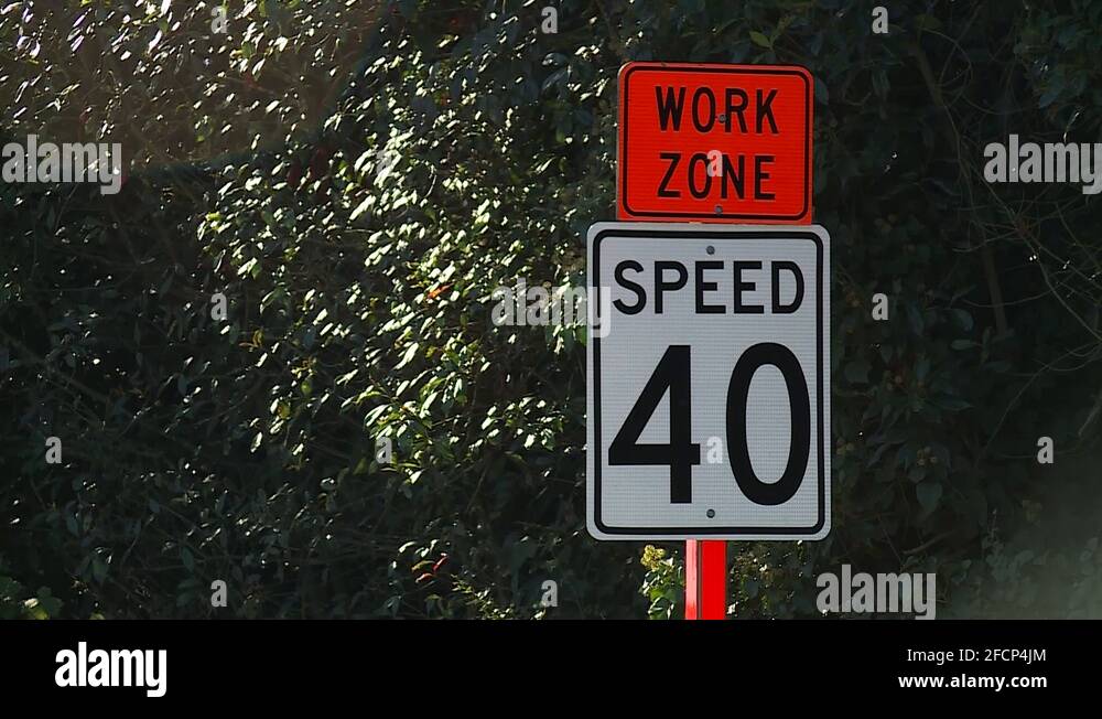 40 speed sign Stock Videos & Footage - HD and 4K Video Clips - Alamy