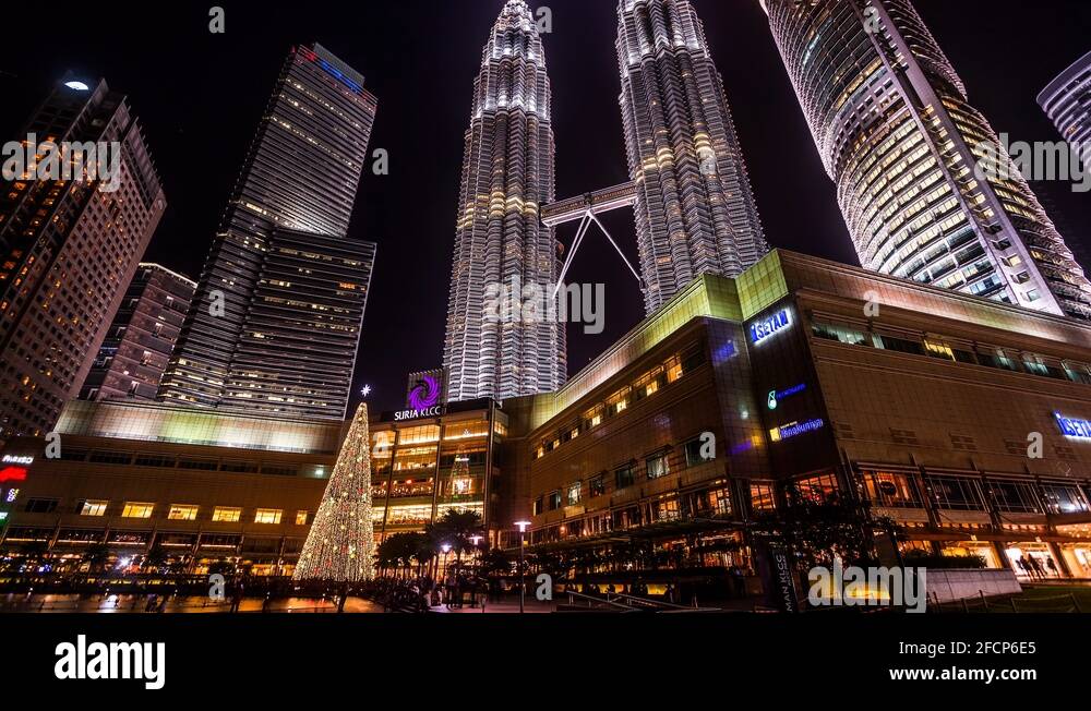 Petronas Twin Towers (KLCC) in Kuala lumpur time lapse at night Stock ...