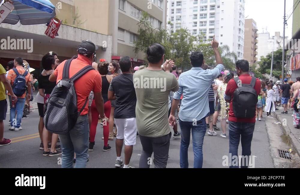 Men dancing group Stock Videos & Footage - HD and 4K Video Clips - Alamy