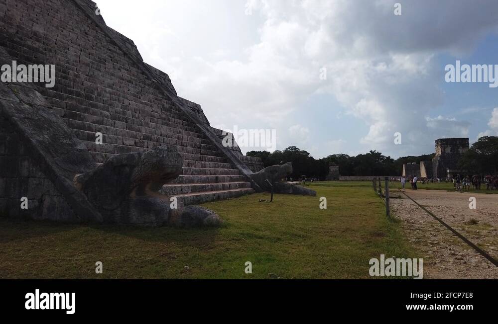 El castillo temples pyramid Stock Videos & Footage - HD and 4K Video ...