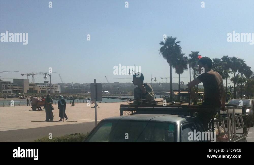 middle east traffic highway roadway Stock Video Footage - Alamy