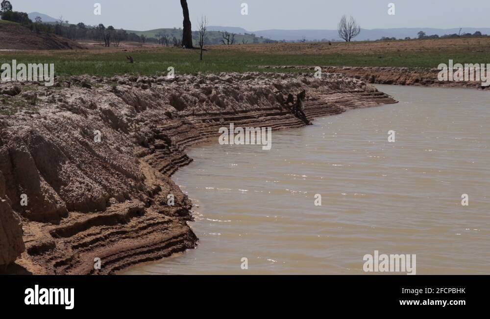 Dry lock Stock Videos & Footage - HD and 4K Video Clips - Alamy