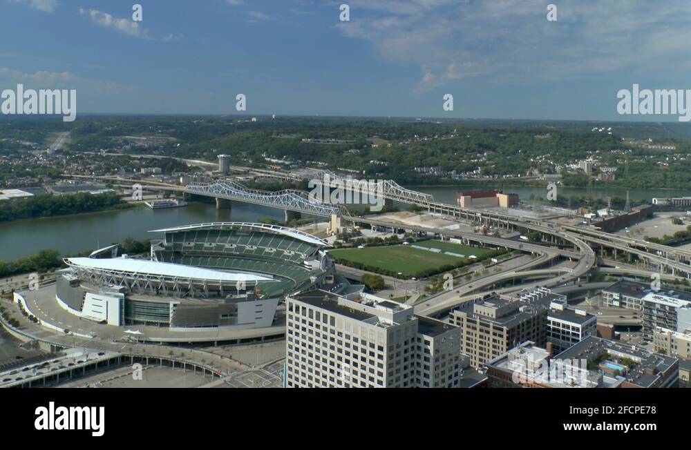 Cincinnati skyline Stock Videos & Footage - HD and 4K Video Clips - Alamy