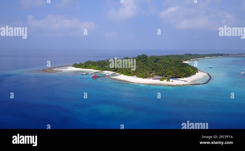 Maldives Island Life - Small Population Indigenous - Gorgeous Colorful ...