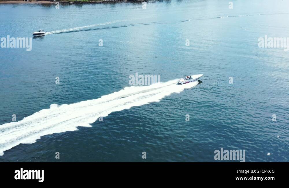 White ocean racing Stock Videos & Footage - HD and 4K Video Clips - Alamy