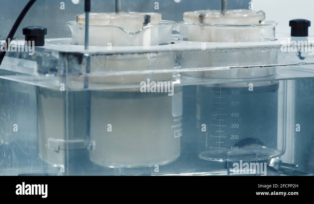 Working Automatic Tablet Disintegration and Dissolution Apparatus with ...