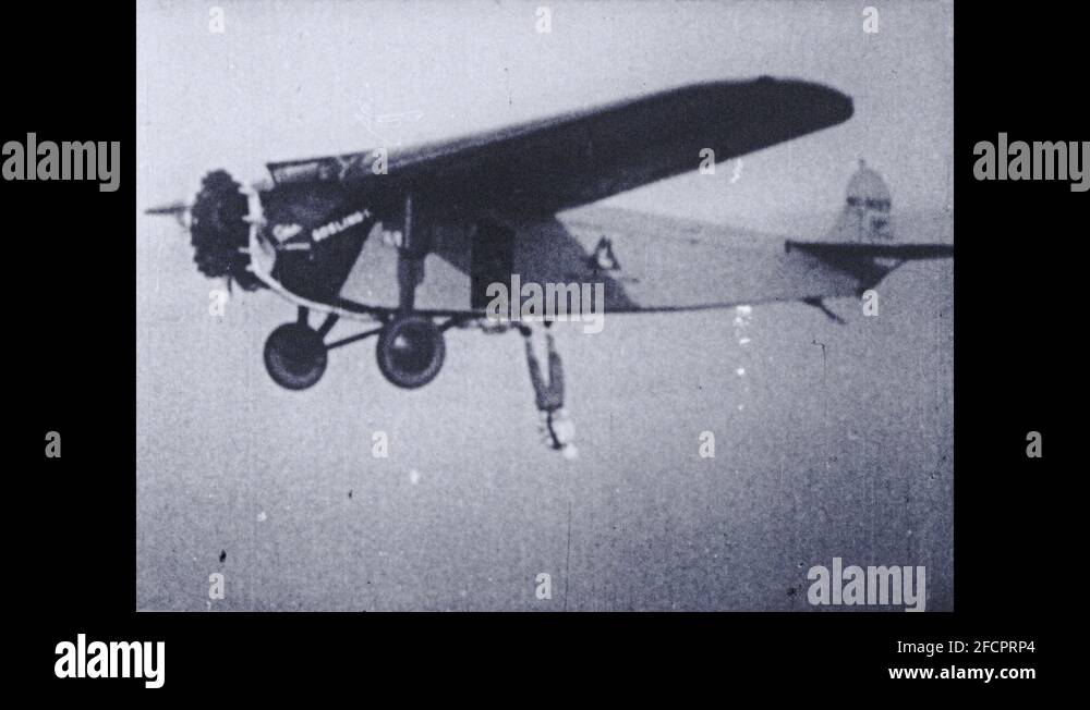 Aviator 1930s and plane Stock Videos & Footage - HD and 4K Video Clips ...