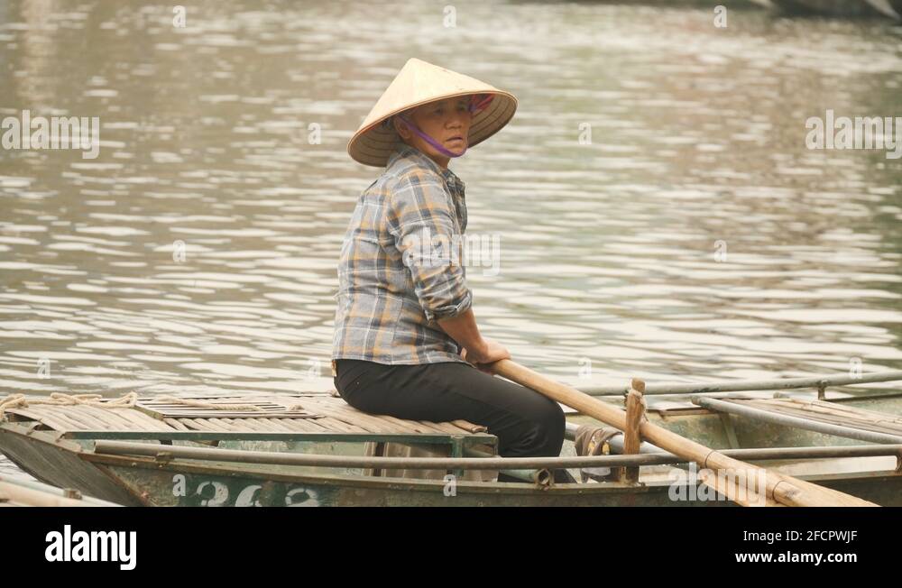 Women of vietnam Stock Videos & Footage - HD and 4K Video Clips - Alamy