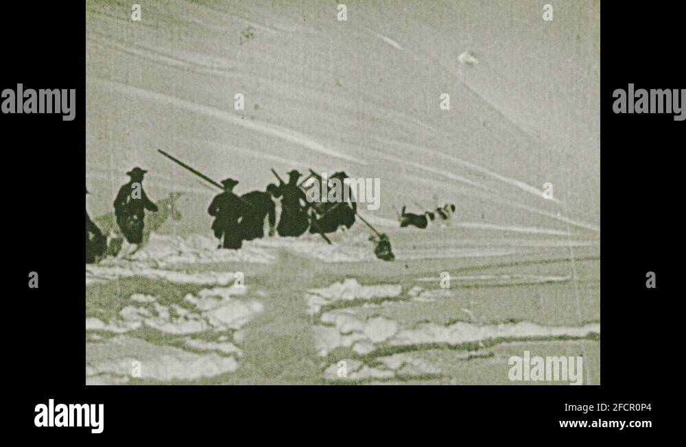 1920s digging Stock Videos & Footage - HD and 4K Video Clips - Alamy