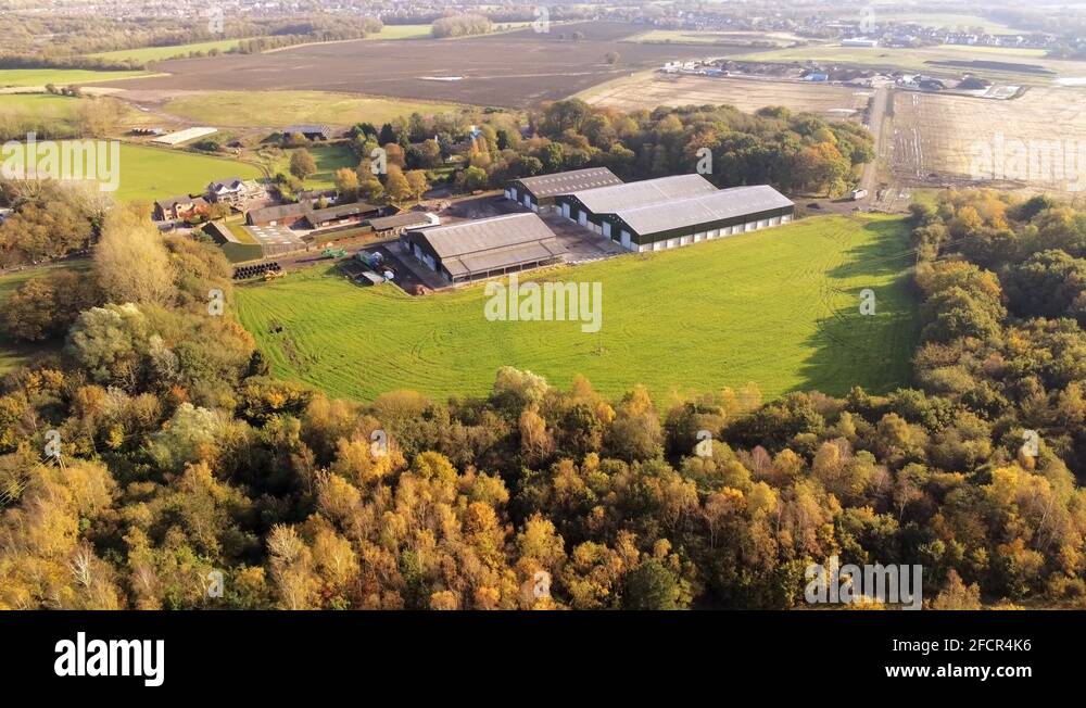 Homestead barn Stock Videos & Footage - HD and 4K Video Clips - Alamy