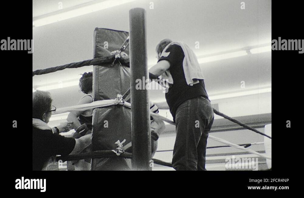 Boxing ring boxing glove action crowd Stock Videos & Footage - HD and ...