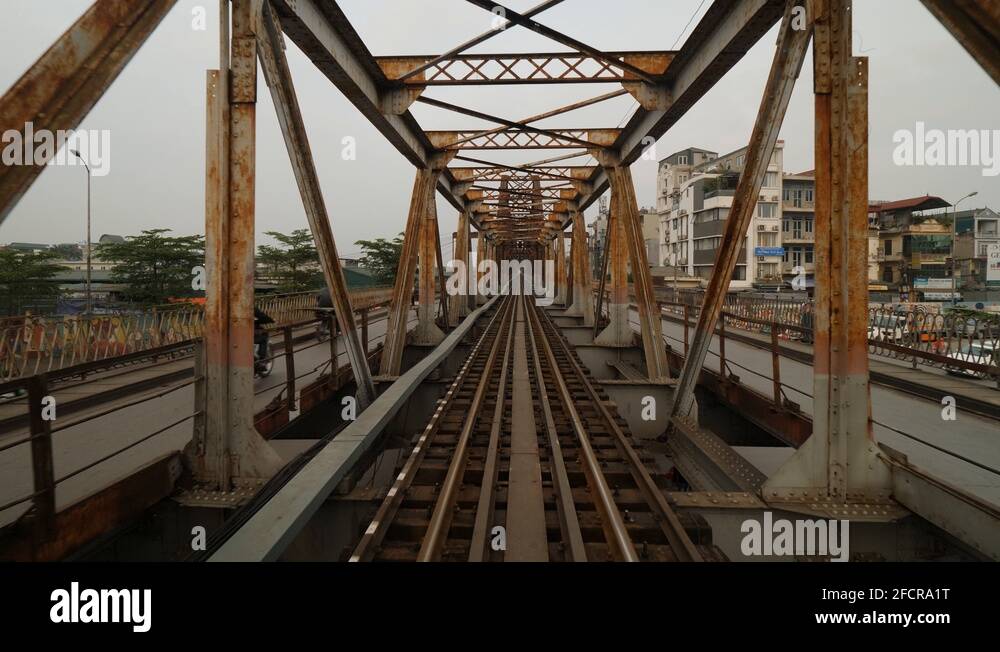 Middle bridge road Stock Videos & Footage - HD and 4K Video Clips - Alamy